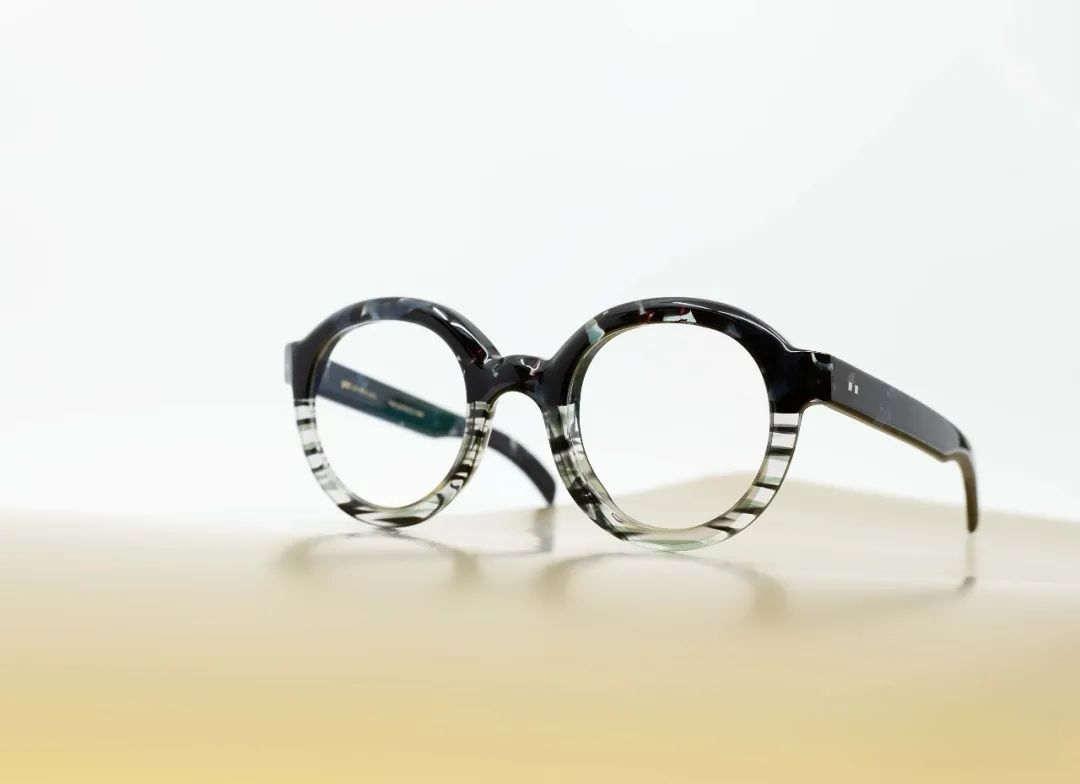 China Gotti Switzerland Unveils Premium Panel Frames Manufacturer and ...